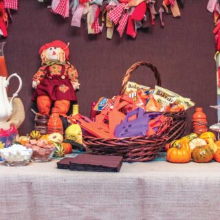 30+ Creative Party themes for October