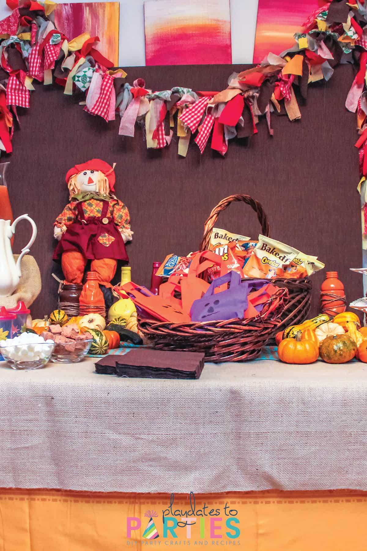 35 Creative Party themes for September