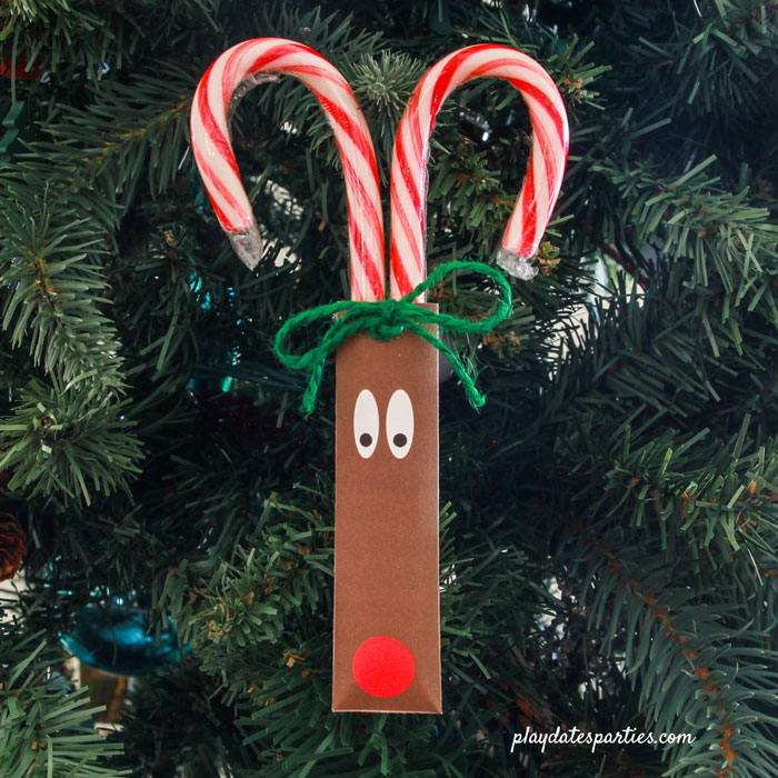 Reindeer Candy Cane Craft for Kids | Easy Preschool Gifts