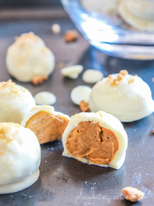 How to Make Pumpkin Pie Truffles - Playdates to Parties