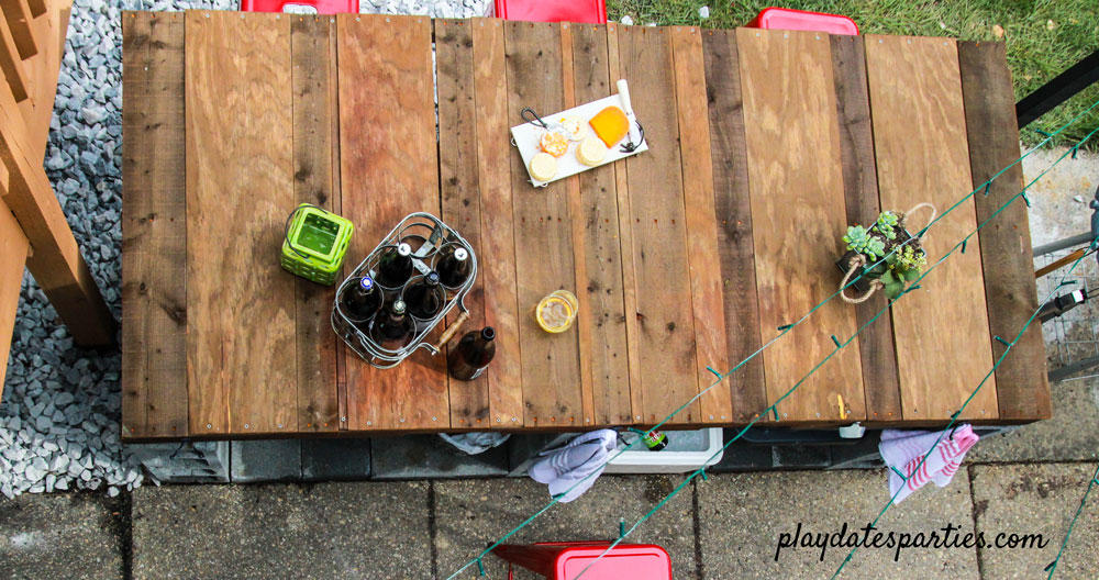 How to Naturally Stain Wood with Steel Wool and Vinegar