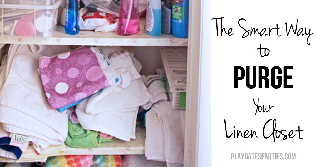 The Smart Way to Clean Your Linen Closet