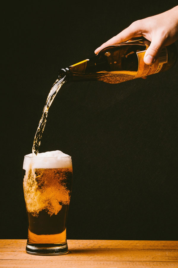 11 Exciting Gifts for Beer Lovers (to fit every budget)