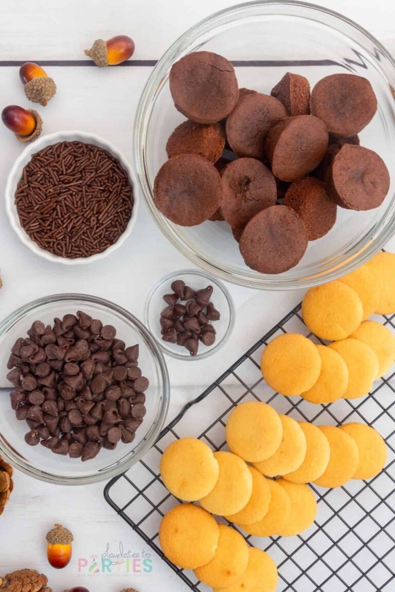 Acorn Treats with Nilla Wafers and Brownie Bites