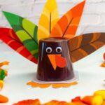 How to Make Easy Thanksgiving Turkey Pudding Cups (free printable)
