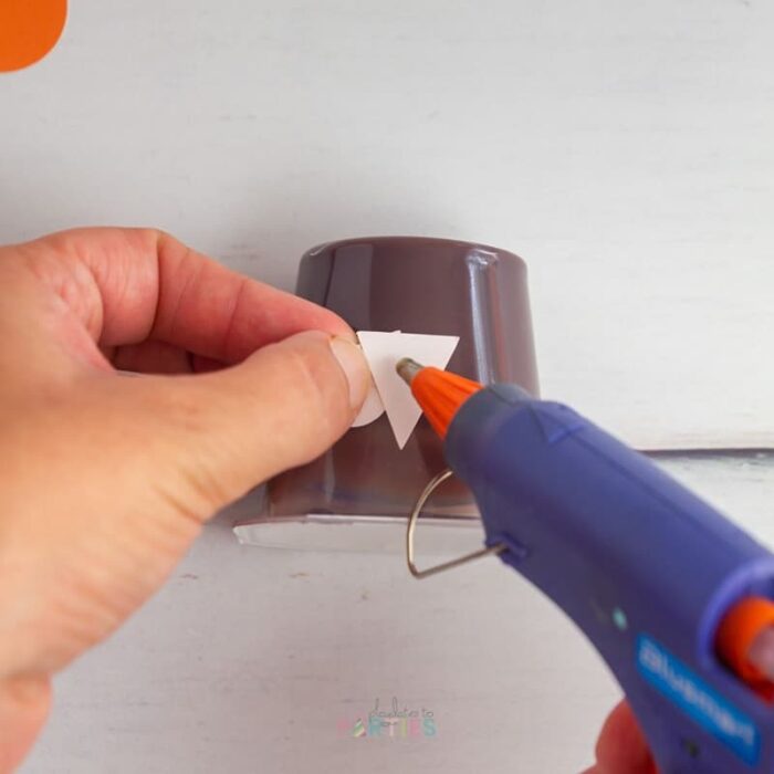 How to Make Easy Thanksgiving Turkey Pudding Cups (free printable)