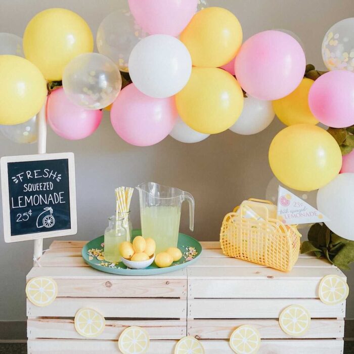 25+ Lemonade Party Ideas (Favors, Decor, Food, & more)