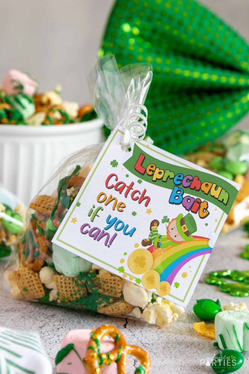 Leprechaun bait snack mix recipe (with free printable tag)