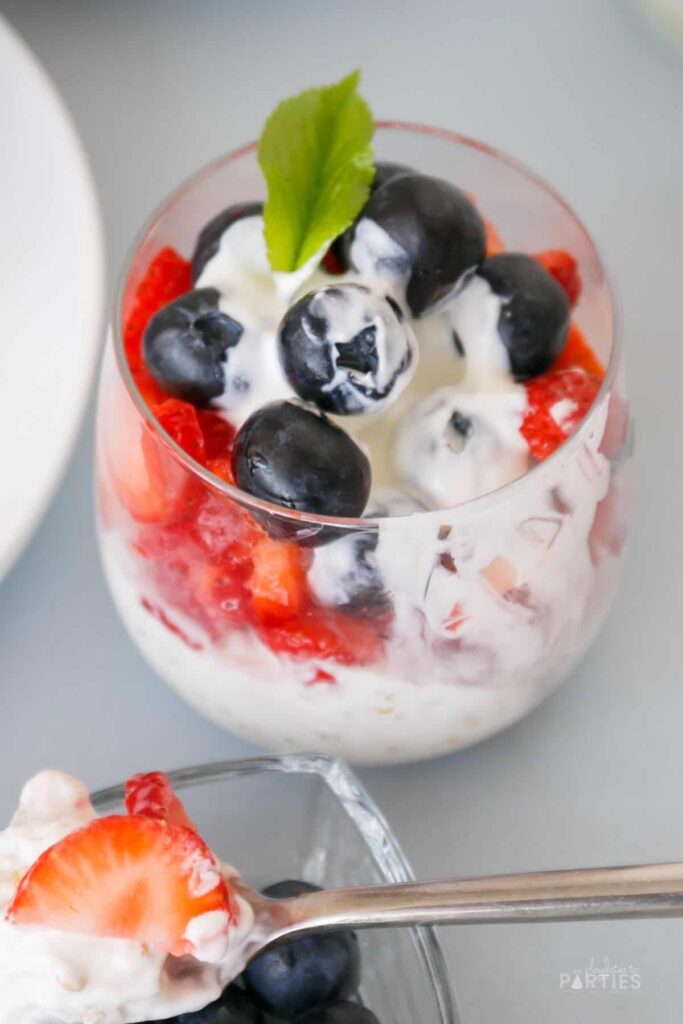 Berry Yogurt Parfaits