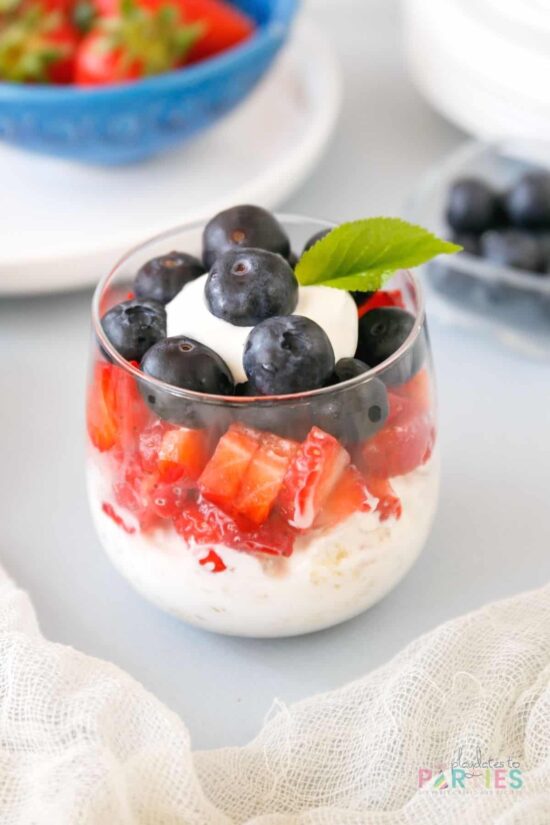 Berry Yogurt Parfaits