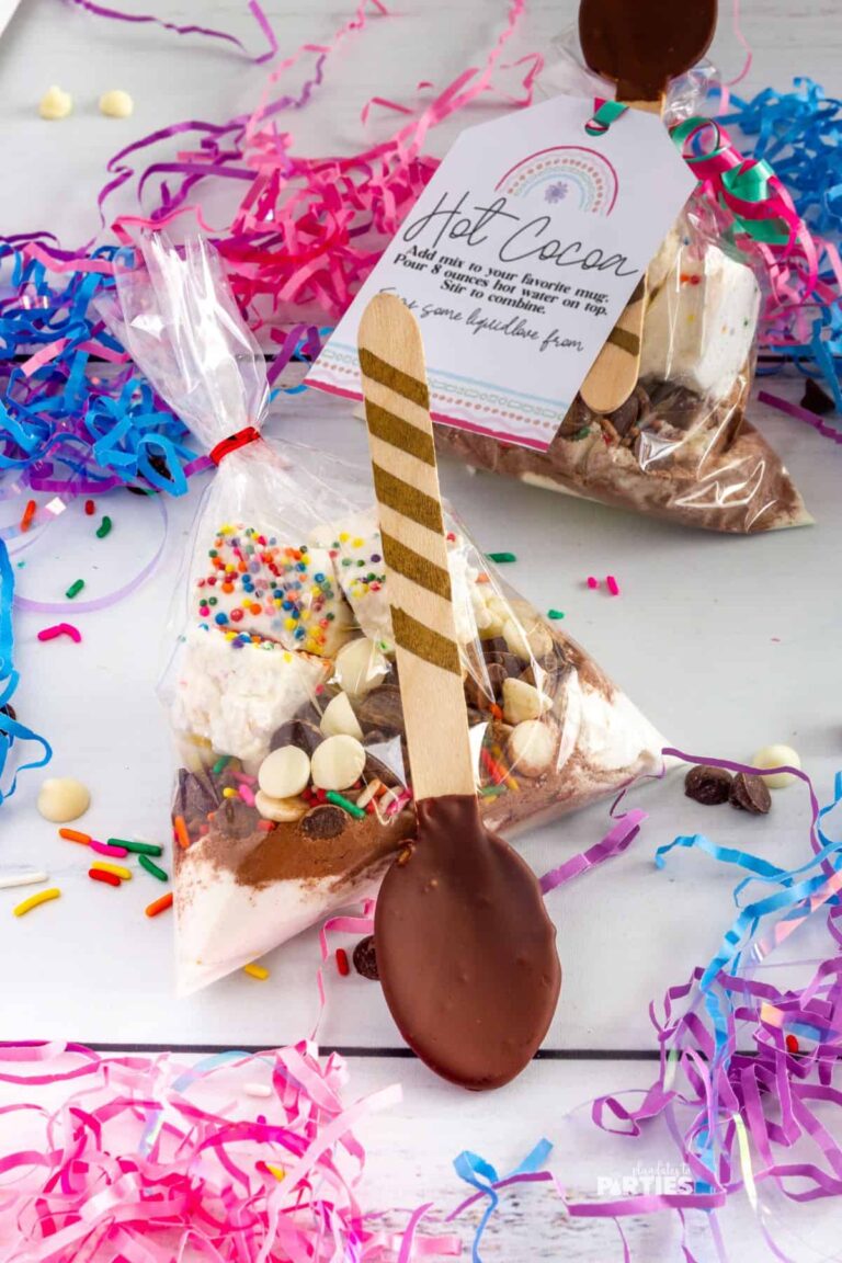 How to Make Chocolate Dipped Spoons